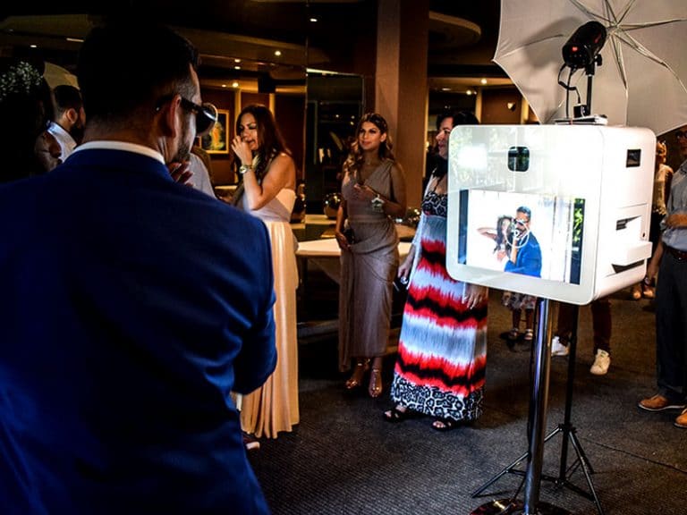 Photobooth για γάμο - MagicWeddings.gr